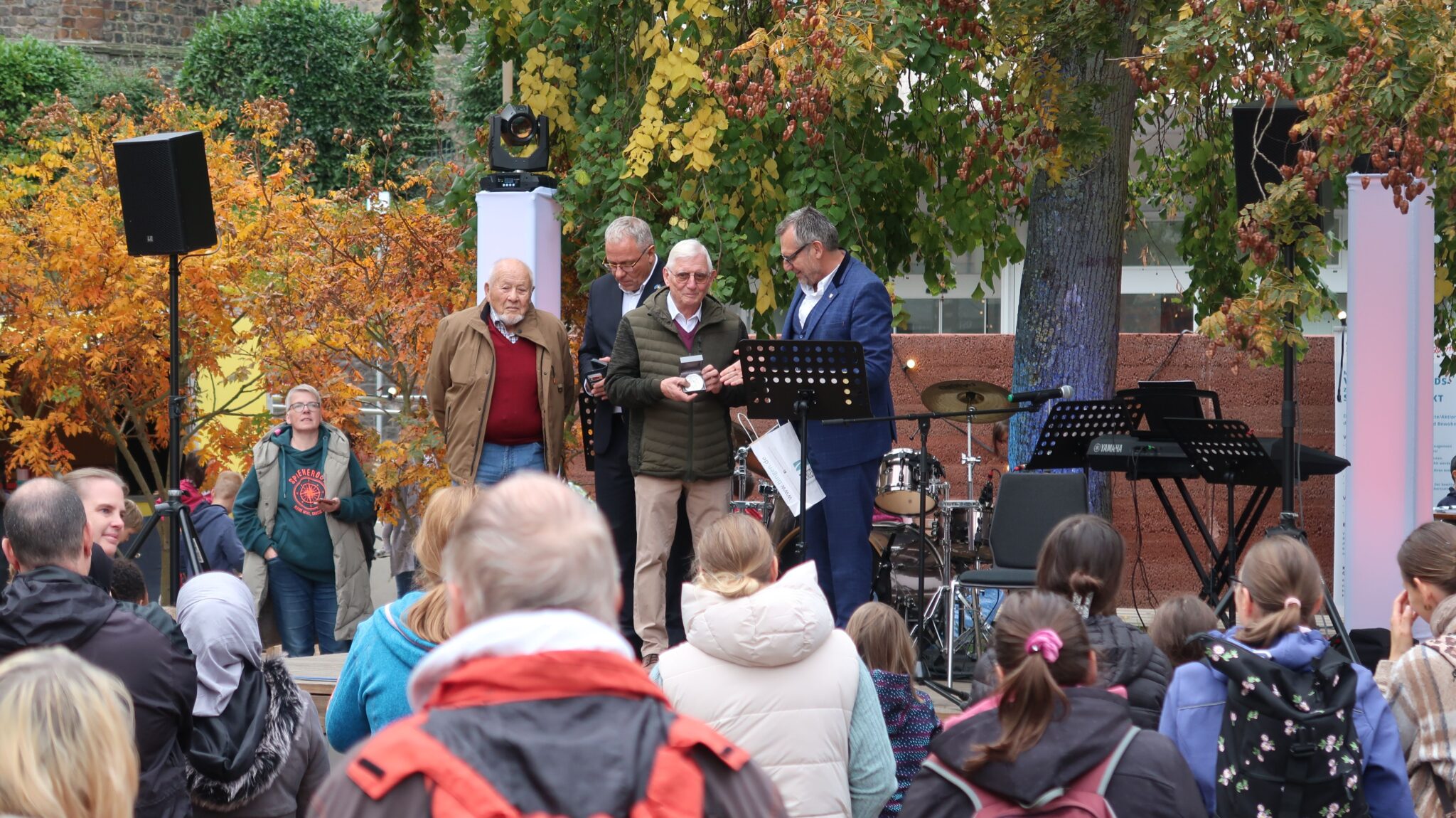 Venarey-les Laumes-Platz Bingerbrück und seine Gestaltung